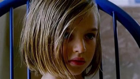 Видео Orpheline2016french Okru Смотреть онлайн в поиске Яндекса