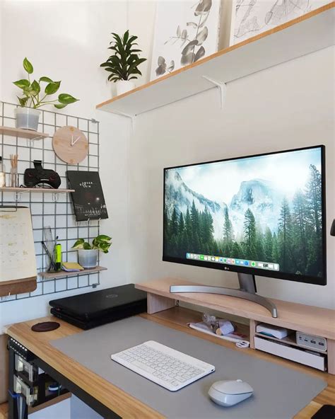 30 Inspiring Minimalist Desk Setups For Productive Workspace Artofit