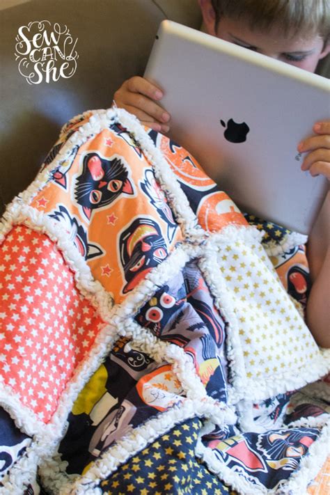 How To Sew A Soft And Cozy Rag Quilt Sewing Tutorial