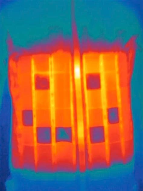 Graphene Jacket Vollebak