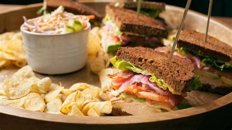 Top 10 Sandwichs Au Poulet Gourmands Foodlavie Sandwiches Snacks