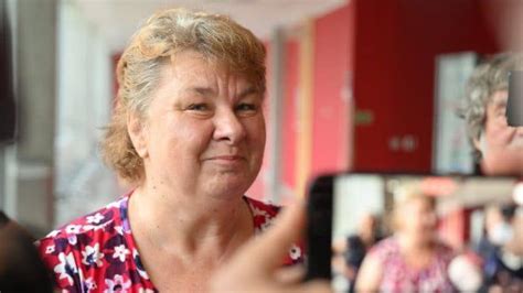 У Чехії вчителька виправдовувала росію та розповідала учням про нацистів в Україні яке