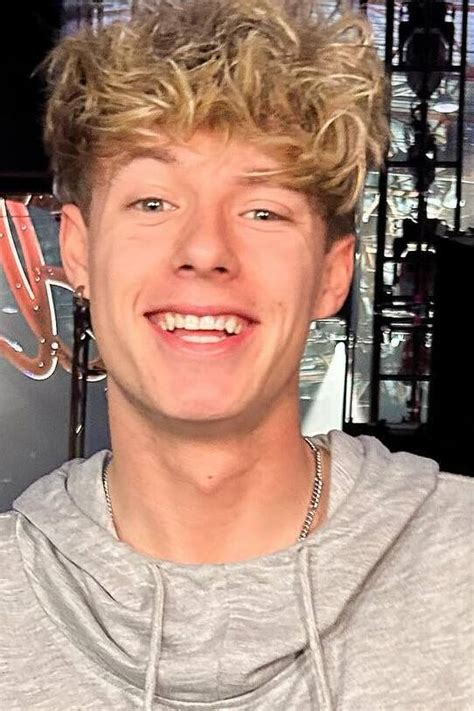 Mackenzie Sol Wiki Biography Age Photos Spouse And More