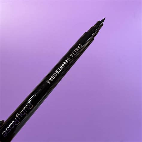 Delineador Plumón Negro Ruby Rose Alay By Cyh