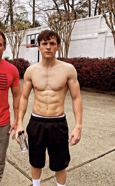 Pin By Lele On Tom Holland Tom Holland Abs Tom Holland Imagines