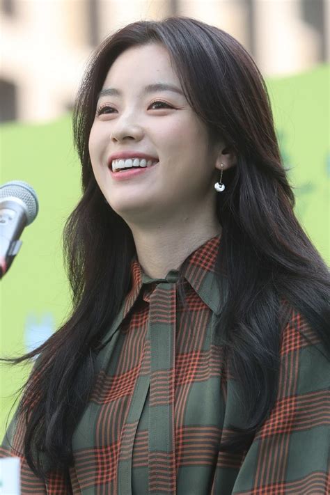 Han Hyo Joo At Green Umbrella Angel 1004 Day Campaign 170926 Artofit