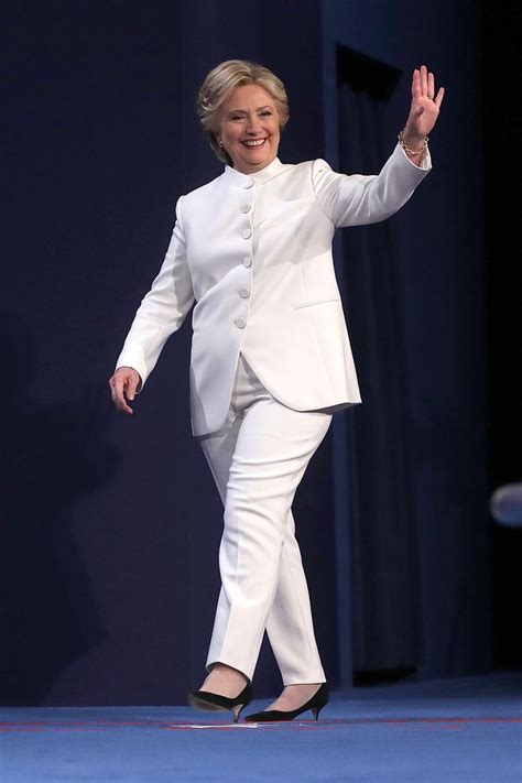 Hillary Clintons Most Fashionable Looks Hillary Clinton Campaign Style