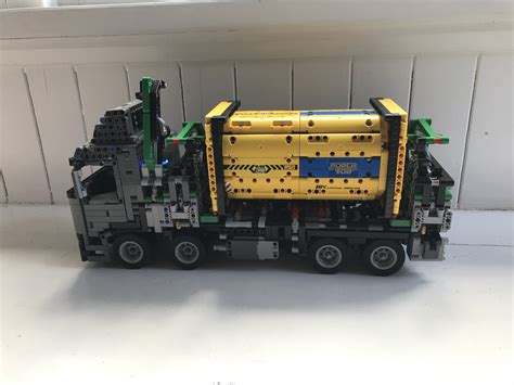 Lego Moc Tank Container By Smudge Rebrickable Build With Lego