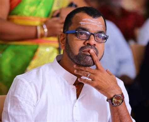 Bharani To Anita Sampath Meet 17 Contestants Of Bigg Boss Ultimate Filmibeat