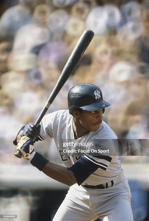 Willie Randolph Of The New York Yankees Bats Against The Los Angeles