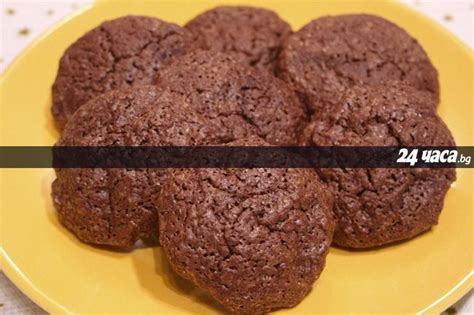 Меки шоколадови сладки