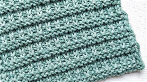 Рельефный универсальный узор спицами для вязания женских мужских и … Punto Dos Agujas Facil