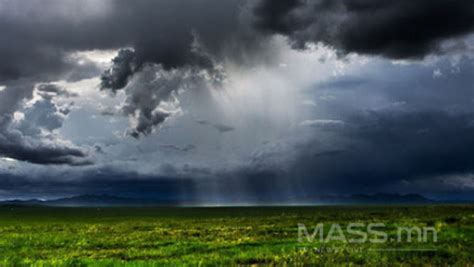 Өнөөдрөөс баруун болон төвийн аймгуудын нутгаар цаашдаа ихэнх нутгаар усархаг аадар бороо орно