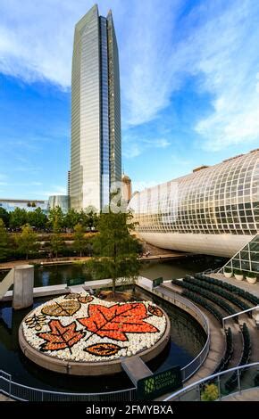 The Myriad Garden Is A Beautiful Downtown Park In Oklahoma City The