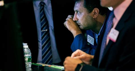 Stocks Fall Short For Week Year Treasury Yield Slides Pensions Investments
