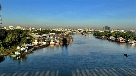 နှစ်သစ်မှာ နိုင်ငံရေး၊ စီးပွားရေး အကျပ်အတည်းတွေ အဆင်ပြေဖို့ အားလုံးမျှော်လင့် Youtube