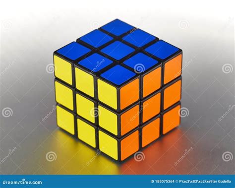 Cómo Resolver El Cubo De Rubik Fácilmente Con Estos Trucos