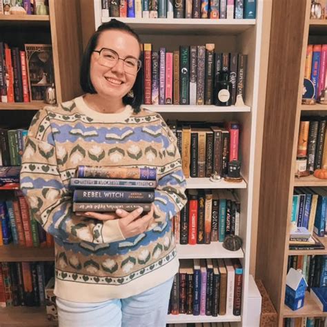 Teri Terireads On Threads