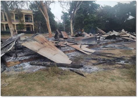 Pdf အမည်ခံအကြမ်းဖက်သမားများက နွားထိုးကြီးမြို့နယ်၊ မင်းရွာကျေးရွာရှိ အပ