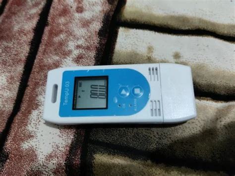 Lcd Tempu Data Logger Pocket Size Temperature And Humidity Rh At Piece In Ahmedabad