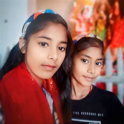 Roshnee Gupta Youtube