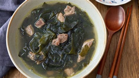 20 Healthy Soups That Warm The Heart And Soul