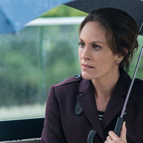 Annabeth Gish Neukt Anne Rices Mayfair Witches Adds Annabeth Gish And