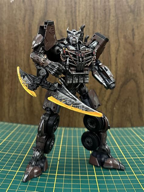 Heres My Updated Custom Ss Rotb Scourge R Transformers