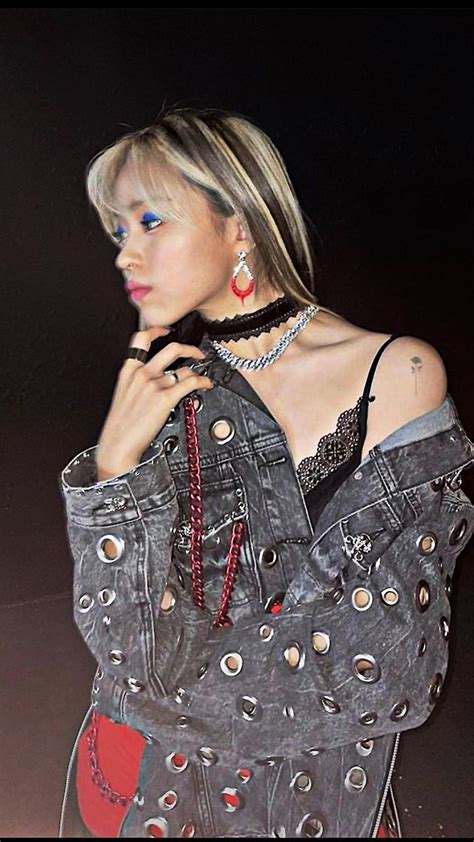 Itzy Ryujin Hot Aesthetic Wallpaper Pelo Moños