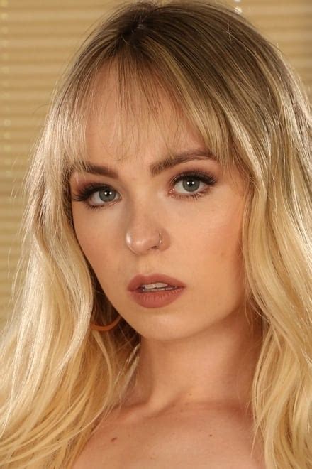 Lilly Bell Profile Images The Movie Database Tmdb