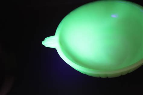 1930s Vintage Uranium Glow Glass Art Deco Bowl Ivory Custard Color