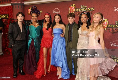 Joshua Colley Dara Renee Kylie Cantrall Malia Baker Peder News