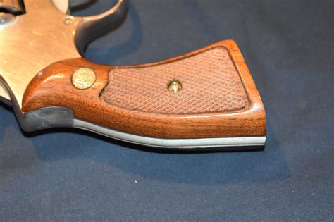 Smith And Wesson K Frame Square Butt Magna Grips Ksqm11 Rogers Guns And Grips