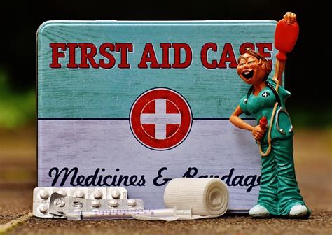 200 Free First Aid And Ambulance Photos Pixabay