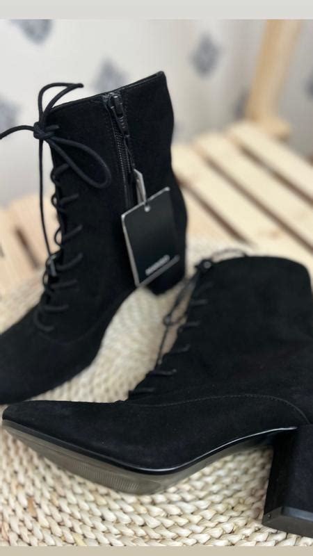 Чобітки Mango — ціна 2300 грн у каталозі Черевики Купити жіночі речі за доступною ціною на Шафі