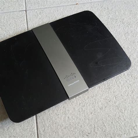 Cisco Linksys E4200 Router Computers And Tech Parts And Accessories Networking On Carousell