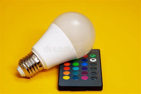 Mando A Distancia Por Infrarrojos Para El Control De Los Prospectos