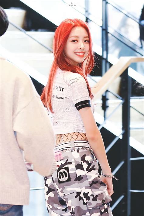 Itzy Yuna 190214 Mcount Down Kpop Fashion Outfits Kpop Girls Kpop