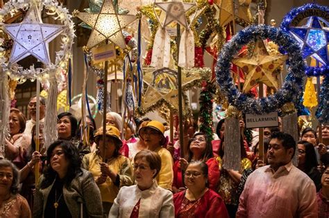 Festivities In Focus Filipino Catholics Gather For Simbang Gabi
