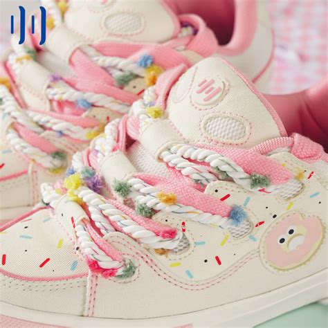 ollieskate bread shoes donut rice noodles contrasting color stitching ...