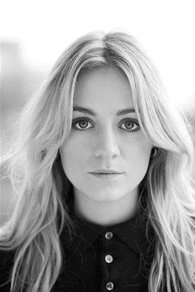 Skye Lourie About Entertainment Ie