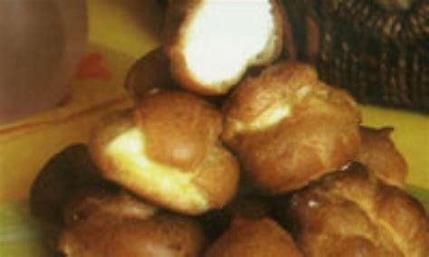 نان خامه اي