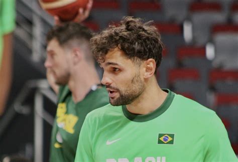 Notícias Comunicado Médico Raul Neto