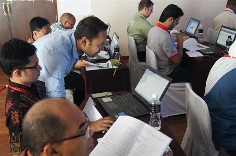 Training Professionals For Intelligent Disaster Response Through The Use Of Geo Spatial