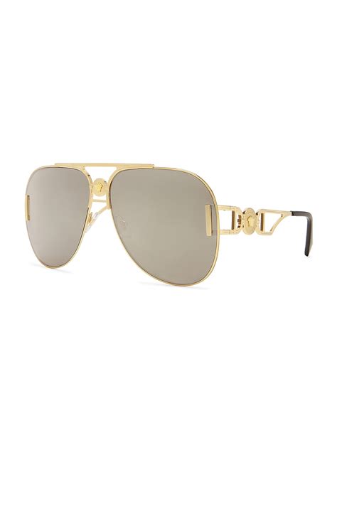Versace Summer 2023 Collection Fwrd