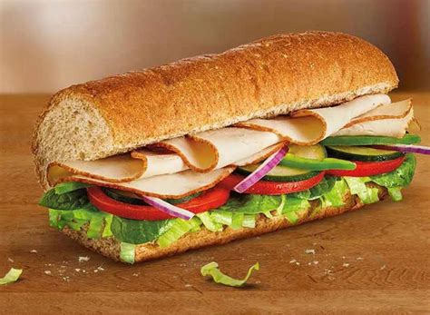 9 Fast Food Chains That Serve The Best Turkey Sandwiches