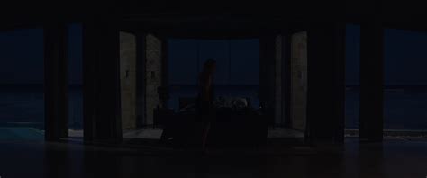 Screen Captures The Invisible Man Elisabeth Moss Network Elisabeth Moss Fansite Photo