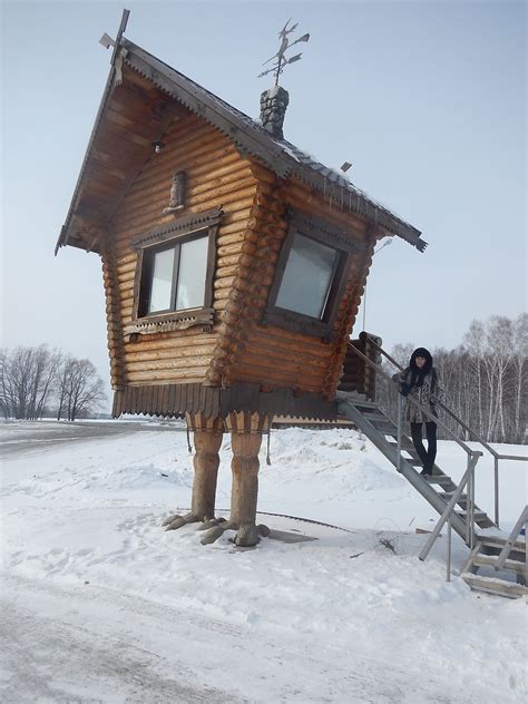 Дом на курьих ножках (69 фото) - фото - картинки и рисунки: скачать ...