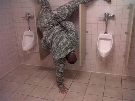 Showing It Off At The Mens Room Urinals Page 482 Lpsg