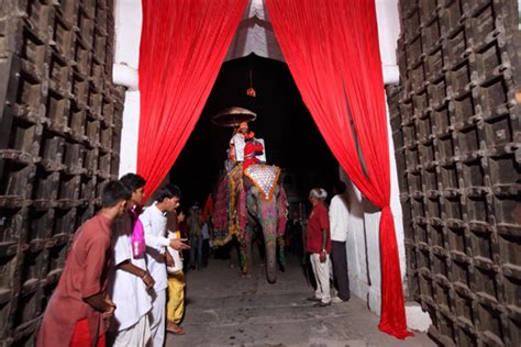 Real Wedding Anjhula Singh Bais Satish Selvanathan